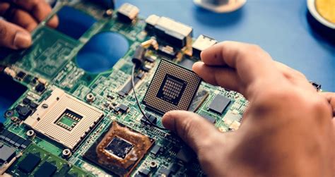 Qual è La Differenza Tra Hardware E Software Wizblog