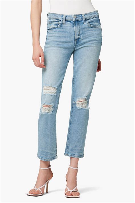 THE LARA ShopperBoard