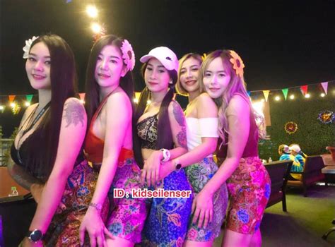 กางเกงกระโปรงลำยอง โจงกระเบนลายไทย ชุดลายไทย ราคาถูก Facebook