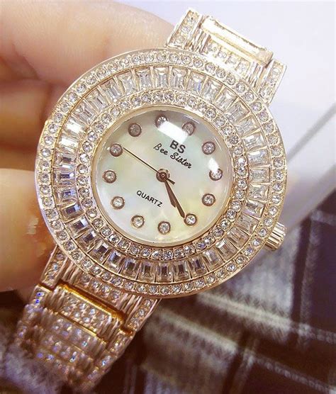 클로버 문양 큐빅 라인 여성 체인손목시계 로즈골드oc 판매 세컨웨어헬로마켓