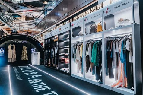 Zalora The Terminal Pop Up Store At Wisma Atria Redeem A 10 Zalora T Card Promotion From 1