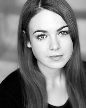 Emily Barclay Movies Tv And Bio