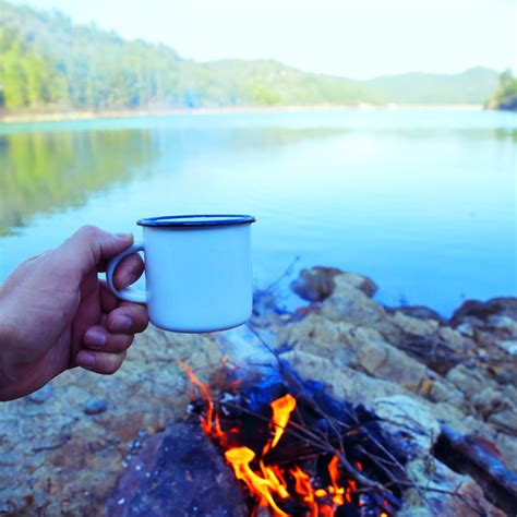 15 Tips Membuat Api Unggun Yang Aman Dan Efektif Saat Camping