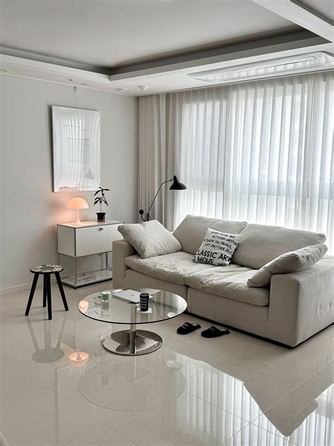 우윳빛깔 밀키홈🥛 밀키 무드 𖥔 ͙ࣳ ⸰ֺ⭑ 하양이 주는 평온함🤍 Instagram