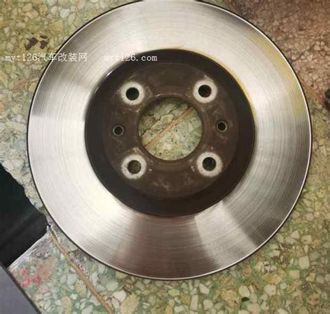 东风标致3008更换刹车盘 myt126汽车改装网