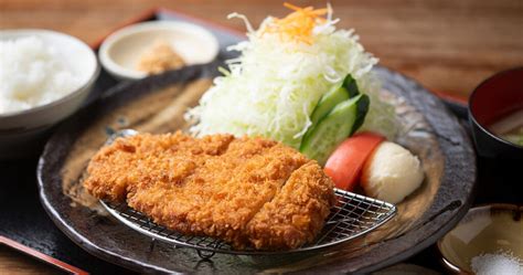 真庭市とんかつ喜楽親子3代で受け継いだ真庭のとんかつ専門店PR Webタウン情報おかやま