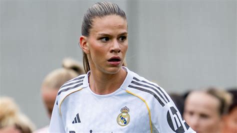 Bella Andersson Med Debut När Real Madrid Kryssade Fotbolldirekt