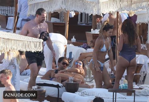 Montana Brown Sexy Puts On A Show For Mark Oconnor In The Hot Greek
