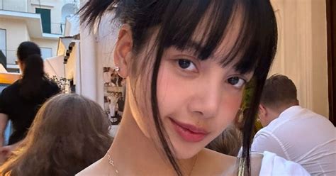 블랙핑크 리사 루이비통家 며느리 되나…남친 부모와 만남 포착