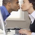 Wellcultured How To Make A Good Online Dating Profile