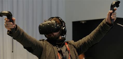 HTC’s new VR tracker is tiny and has a super long battery life