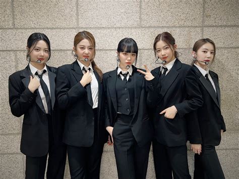 [잡담] 오늘의 르세라핌 올라왔당 인스티즈 Instiz 익명연예 카테고리