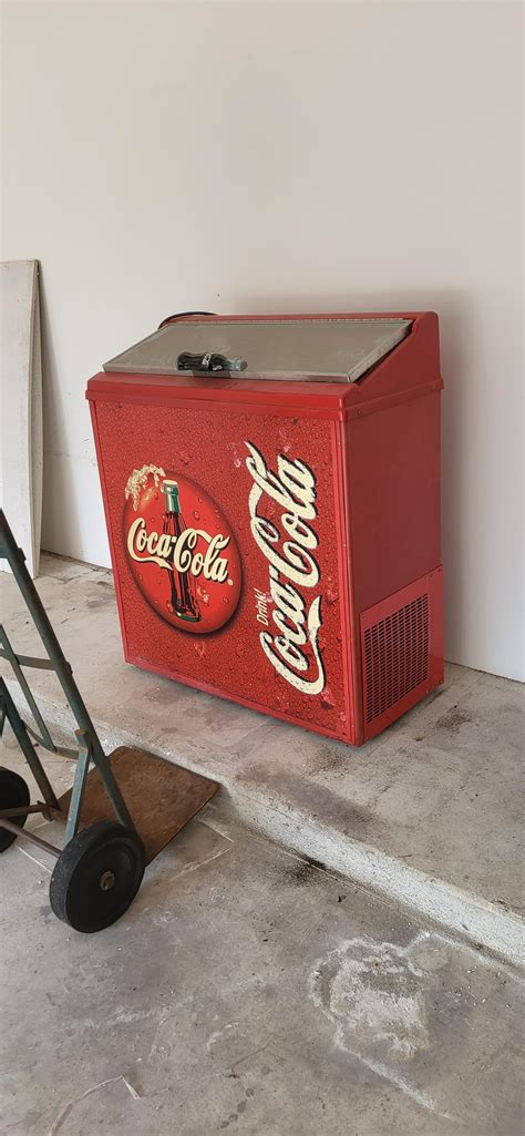 Is This Worth Anything Commercial Coke Fridge Made In 1999 R Garagesales