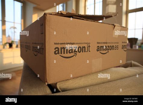 Biggest Amazon Box At Lilly Hoover Blog