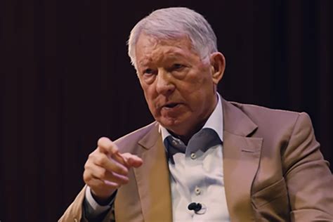 Ng I Sao Duy Nh T Khi N Sir Alex Ferguson V A Kh Ch U V A T N Tr Ng