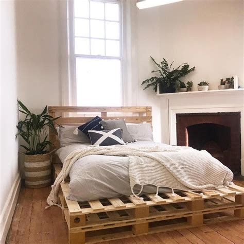 Diy Pallet Queen Bed Frame At Aaron Copeley Blog