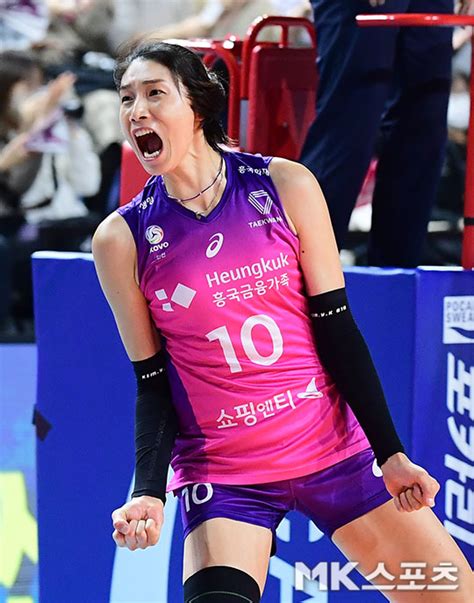 김연경 ‘배구여제의 우렁찬 포효 Mk포토 매일경제