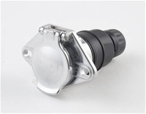 7 Pin 24v Socket Metal