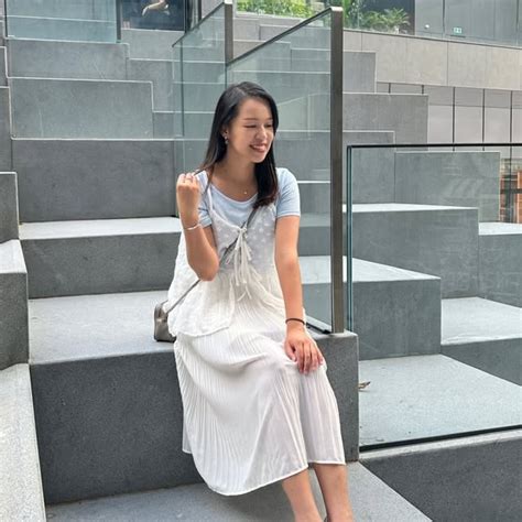 Jen Jen Jennifer On Threads