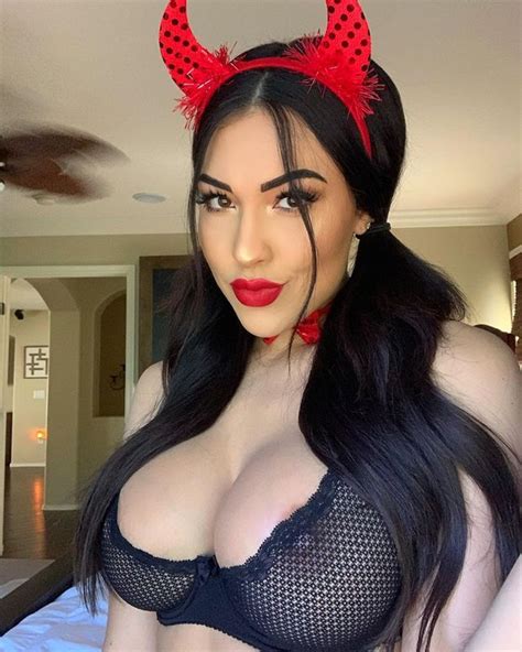 Sexy Devil Pic