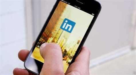 linkedin launches new app for ios and android users