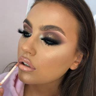 Pin On Eye Looks
