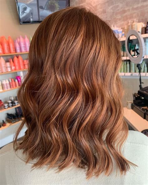 13 Red Brown Hair With Highlights Styles That Nail It Creativebooster