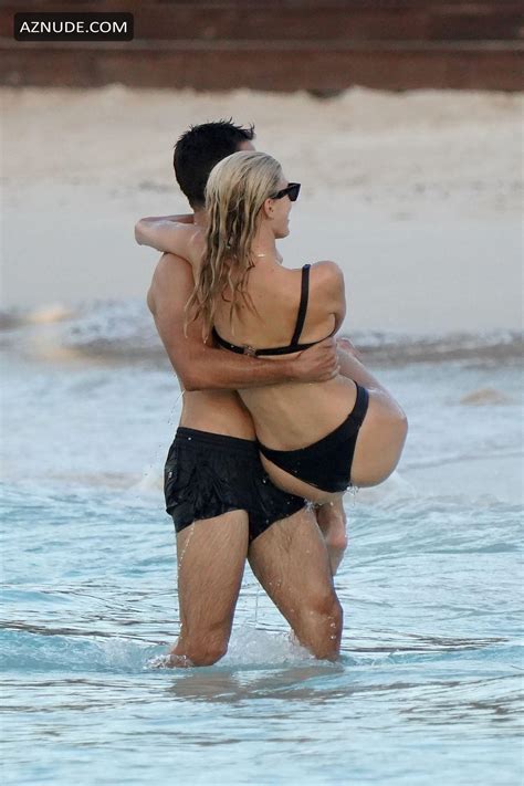 Devon Windsor And Johnny Dex Were Seen Enjoying The Sea During Their Wedding Trip In St Barts