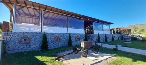 Ваканци Ваканционно селище Свети Никола Ресторант Пчелина