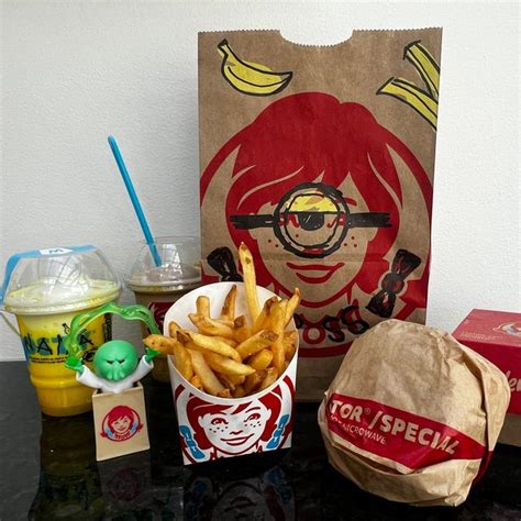 I Tried Wendys New Minions And Monsters Menu—and This Item Won Me Over