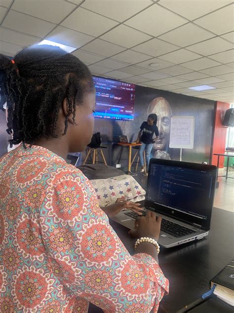 Naula Lorna On Linkedin Html Css 100daysofcode Womenintech