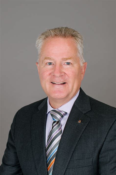 Hugh Mackays Instagram Twitter And Facebook On Idcrawl