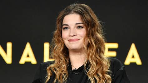 The Stunning Transformation Of Annie Murphy