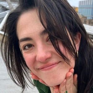 Lily Richards Age Family Bio Famous Birthdays