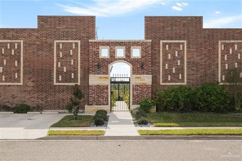2806 Primrose Ave Unit 5 Edinburg Tx 78541 Room For Rent In