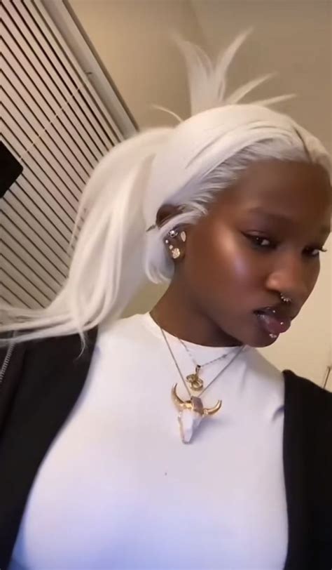 White Hair Black Woman With White Wig Afro Hair With White Streaks