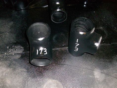 Item 173 Weldable Tee 3 Od Chucks Oil And Gas Surplus