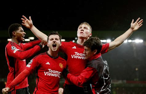 Manchester United Vs Galatasaray 2024 Eddi Horatia