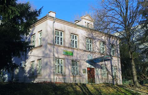 Сградата на Туристическата спалня в Карлово ще бъде основно ремонтирана