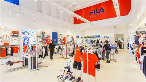 FILA KIDS斐乐童装精品奥莱店 比斯特苏州购物村官网 奕欧来奥特莱斯 品牌正品折扣店