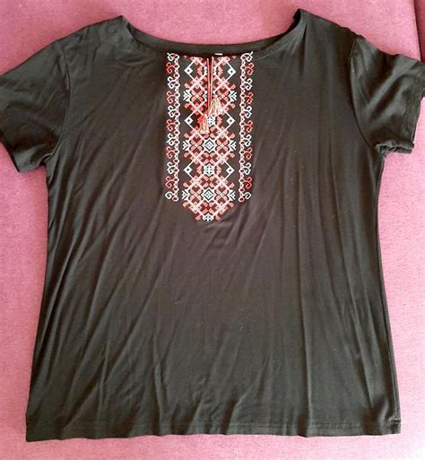Вишиванка — ціна 150 грн у каталозі Футболки Купити жіночі речі за доступною ціною на Шафі