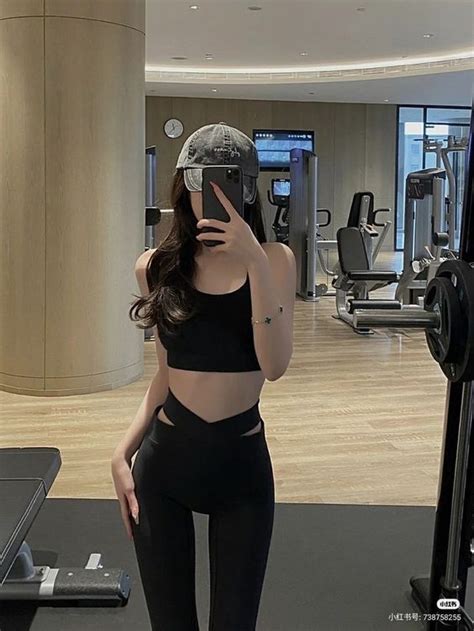 운동하는 여자 레깅스 짐 헬스장 운동 예쁜 ㅊㅈ 셀카