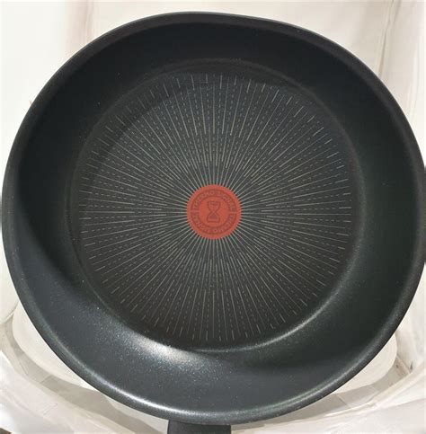 Pánev Tefal pánev 28 cm Unlimited G2550672 | Aukro