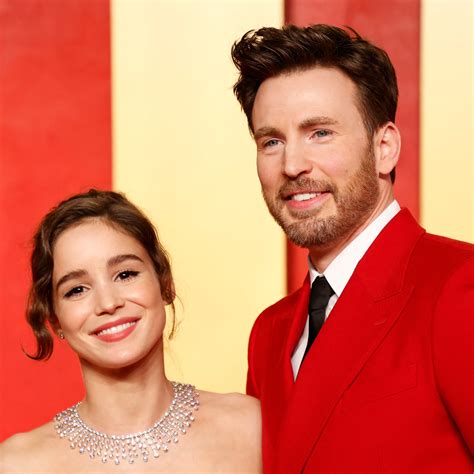 Chris Evans Has Been Dating Alba Baptista For ‘over A Year Glamour