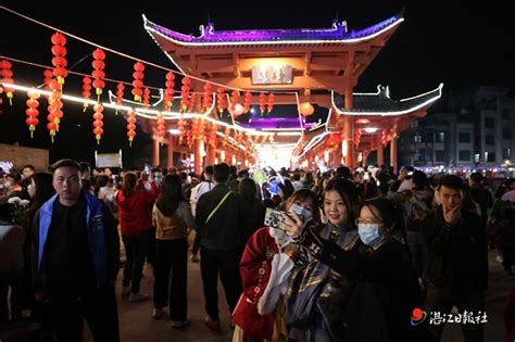 【网络中国节·元宵】行“花桥” “睇”泥塑吴川“花式”闹元宵 喜乐过佳节湛江云媒（湛江新闻网）