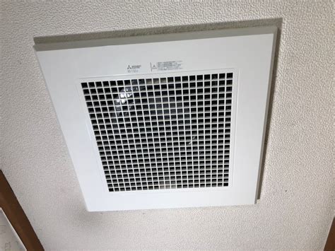 【現場レポート】三菱電機 換気扇・ロスナイ [本体]ダクト用換気扇 天井埋込形 Vd 10z13【京都市北区】 株式会社ワットムセン ｜家電・電気・ガス機器・水廻り 交換工事専門店｜住まい