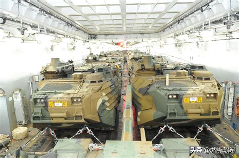 高不成低不就的韩国海军LST II天王峰级坦克登陆舰 搜狐大视野 搜狐新闻