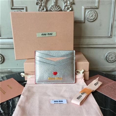 미우미우 카드지갑 5mc002 1 2020 신상 Miu Miu 오버레플 레플리카