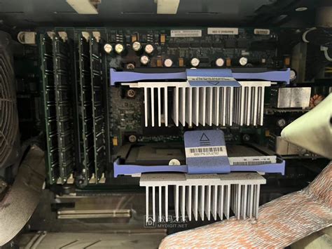 Ibm Netfinity 5600 X86服务器，运行的是win2000操作系统 硬件博物馆 数码之家