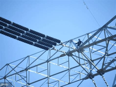 白鹤滩 江苏800千伏特高压直流输电工程施工忙 搜狐大视野 搜狐新闻